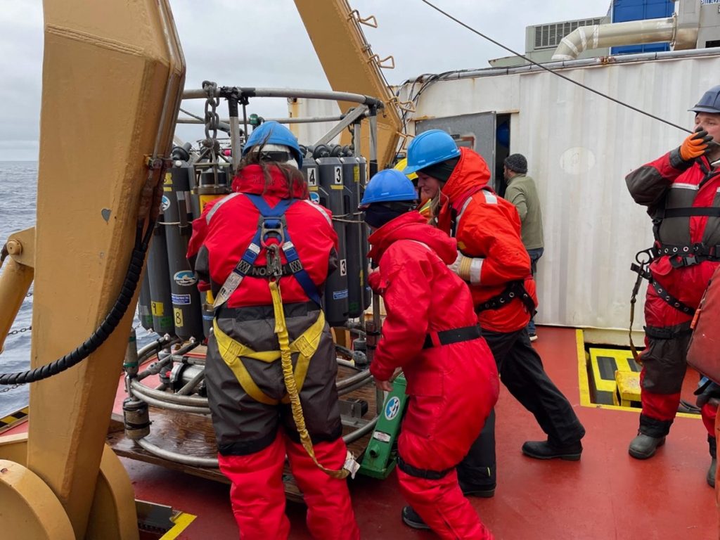 Dispatch 3: CTD cast, transit, repeat - Beaufort Gyre Exploration Project