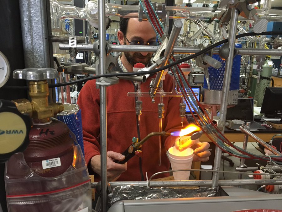 Jonathan Sanderman’s work on soils using RPO - NOSAMS